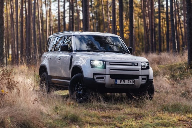 Land Rover Unveils Its Latest High-Powered Model: Defender OCTA ...